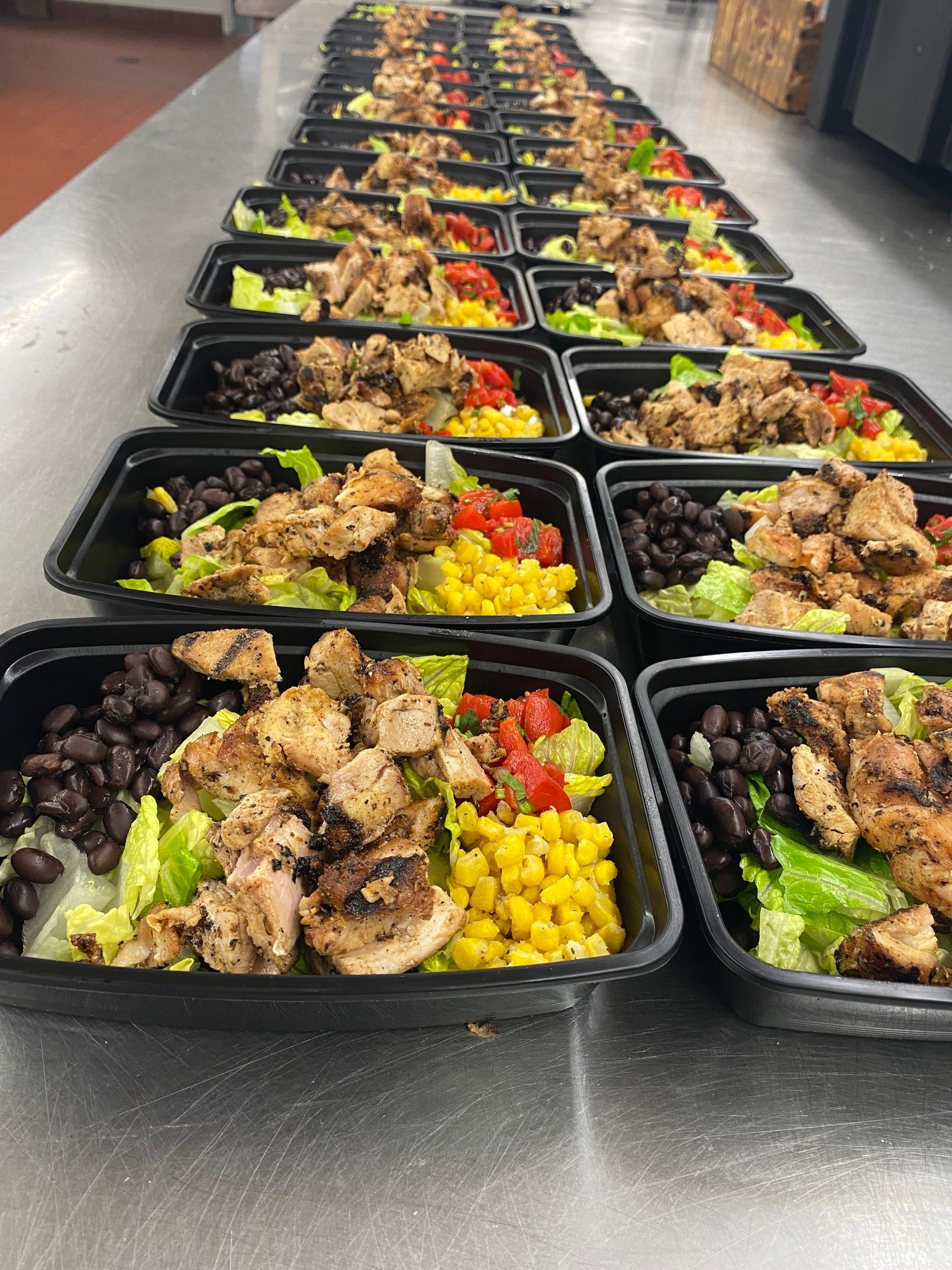 Hot Box Lunches and Entree Salads - Kansas City Catering